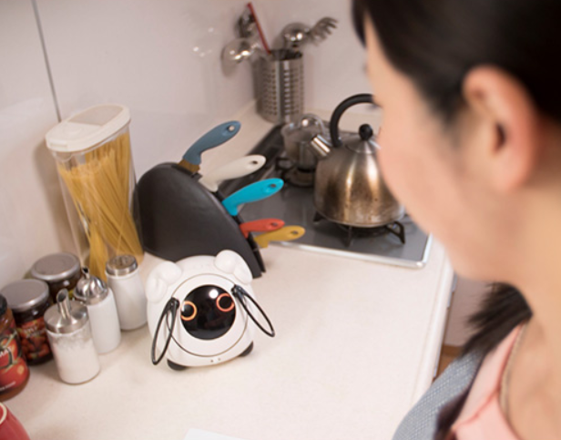 【会話ロボット】オハナスの値段、機能、購入方法、メリット、デメリット、口コミは？ | 【介護】高齢者・老人向けの話し相手・会話ロボットまとめ